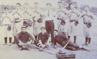 Encyclopedia of Trivia: Baseball Uniform