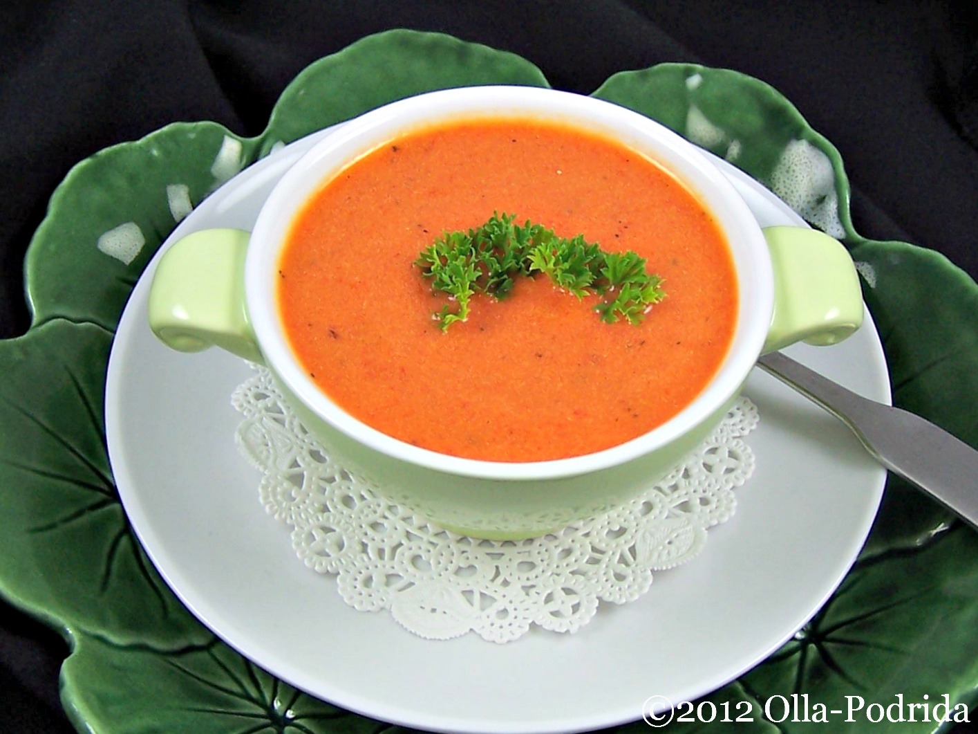 Olla-Podrida: Cream of Red Bell Pepper Soup