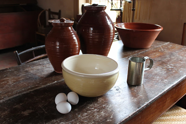 Early American Cooking: 1828 Funeral Cookies