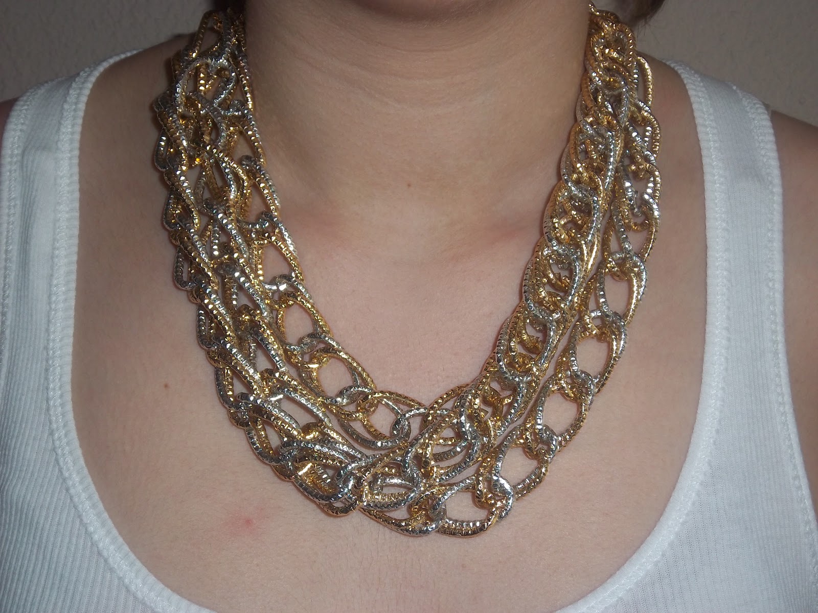 AMARILLO NEÓN SHOP&DIY: COLLAR DORADO Y PLATEADO