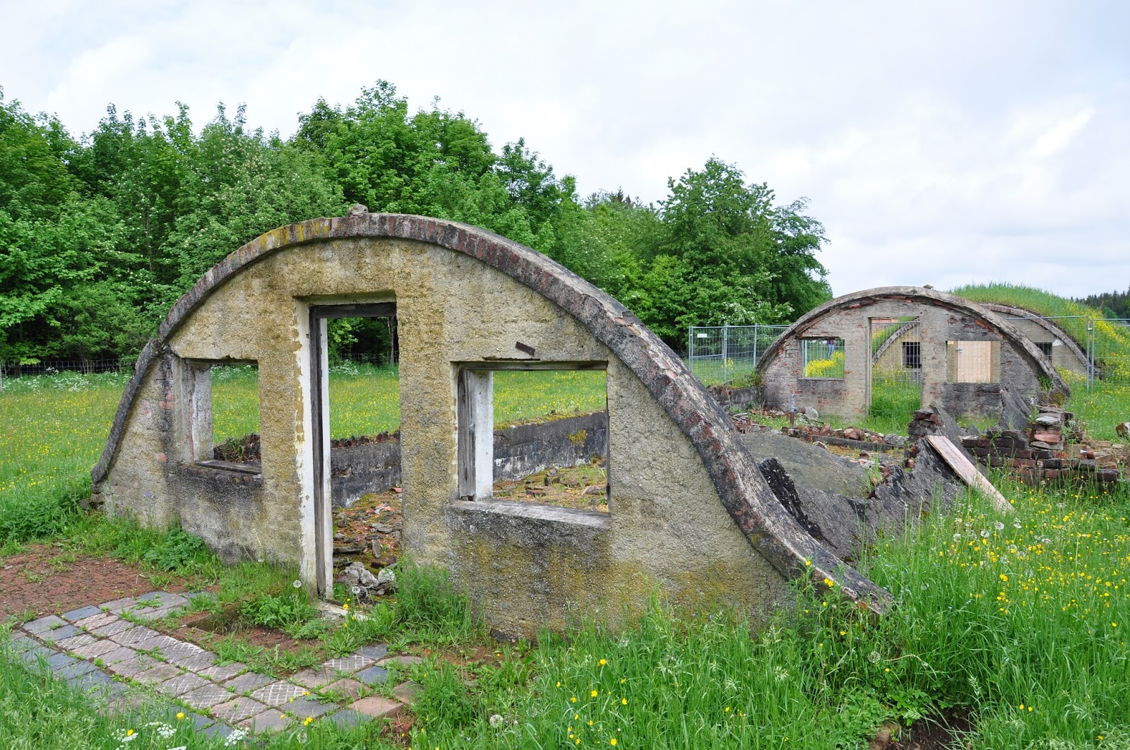 Historia odkrywana na nowo: Außenlager Kaufering VII (podobóz KZ Dachau ...