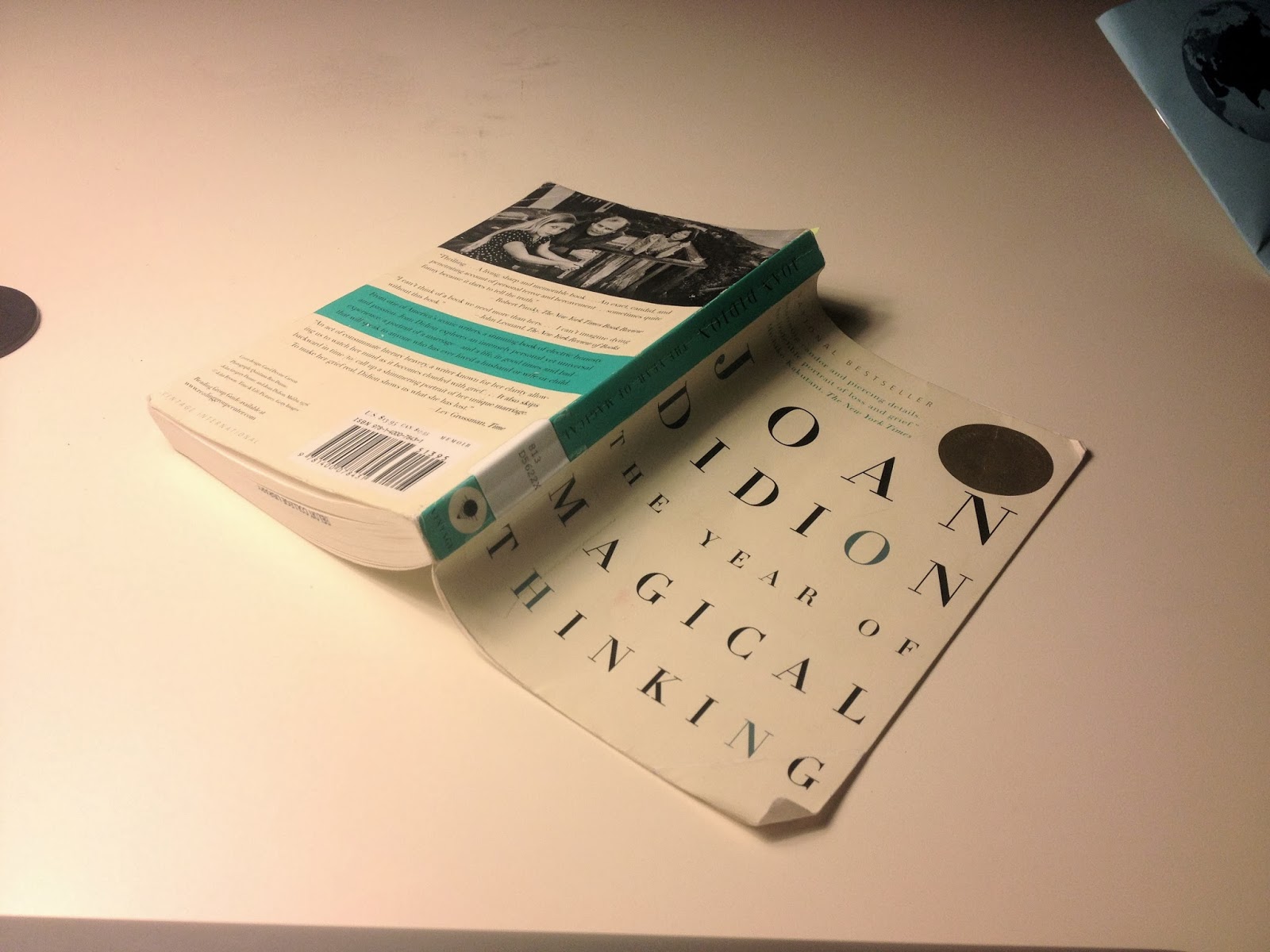 Notes from a Bookworm: The Year of Magical Thinking, by Joan Didion