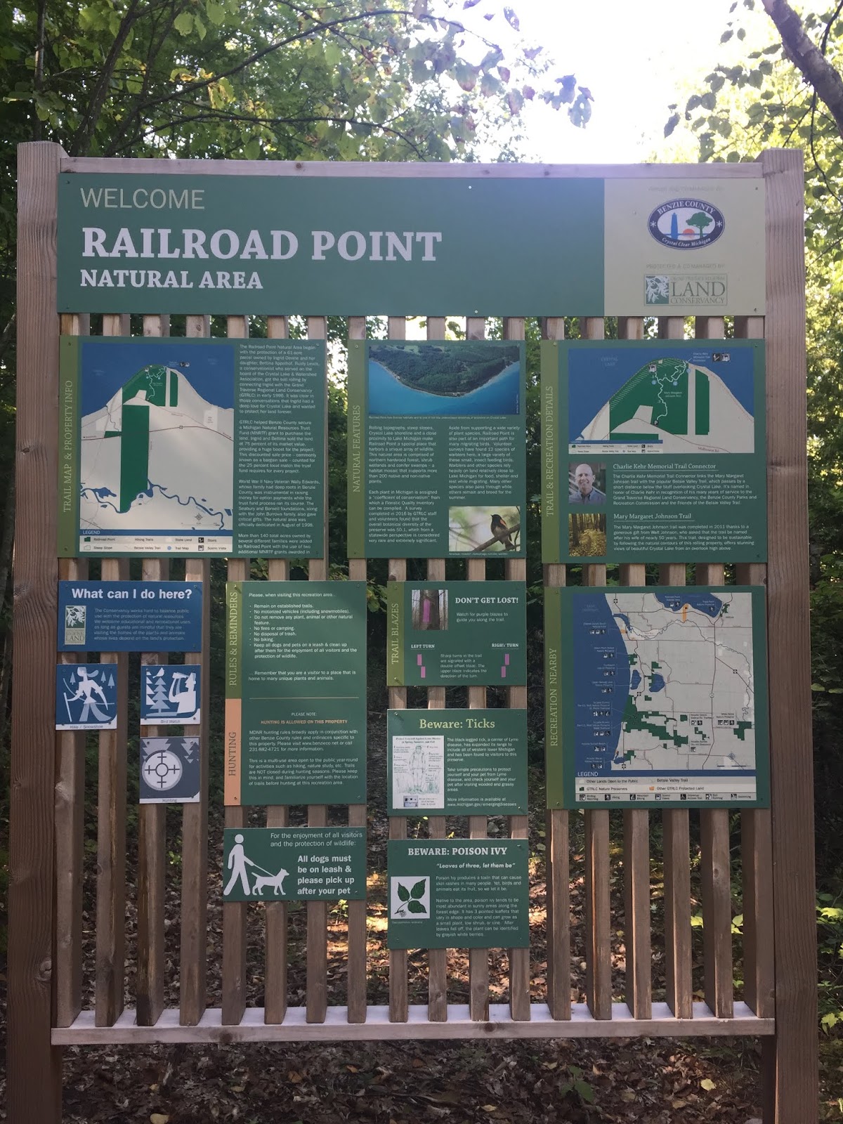 Travel Reviews & Information: Benzie County, Michigan: Betsie River ...