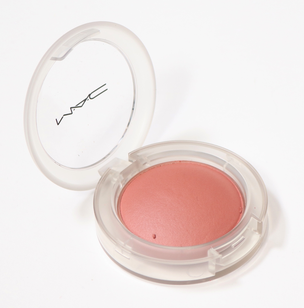 MacKarrie Beauty Style Blog: MAC Glow Play Blush Blush Please
