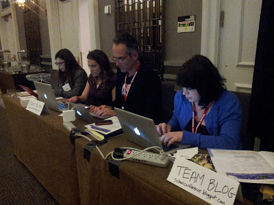 wonderful AMERICA: make a good reascher, write research for your boss