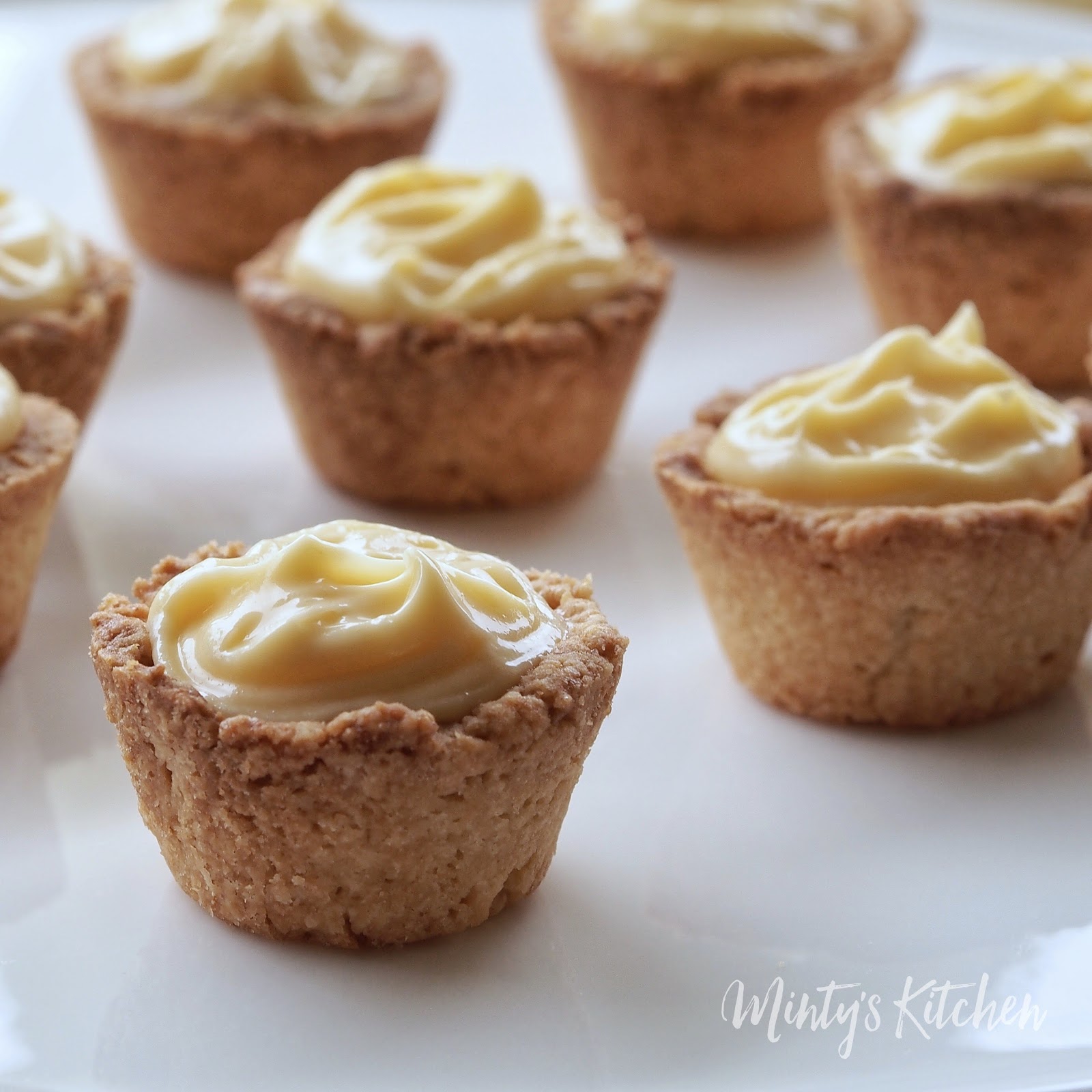 Minty's Kitchen: Meyer Lemon Tartlet