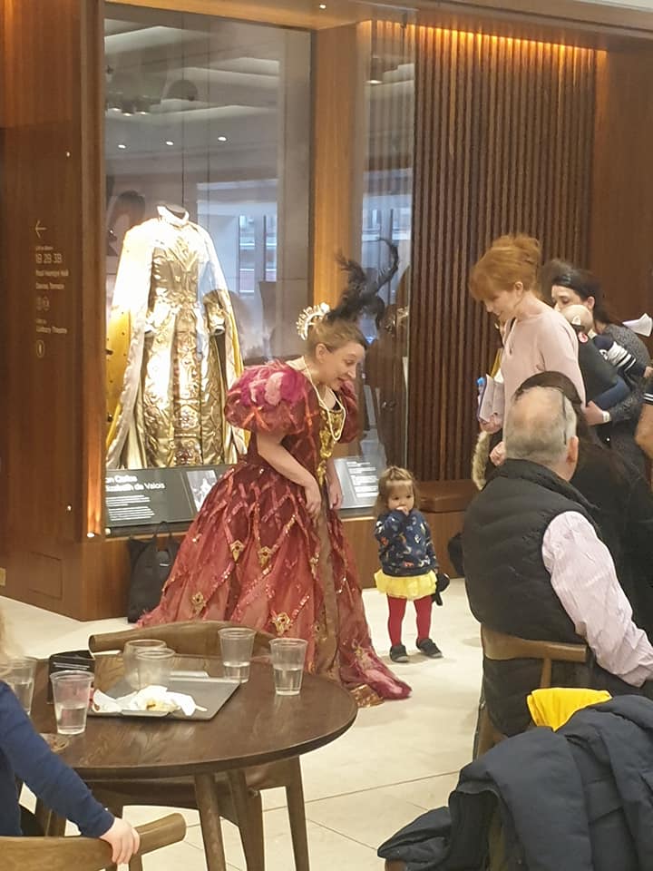 London rocks!: Royal Opera House Backstage Tour