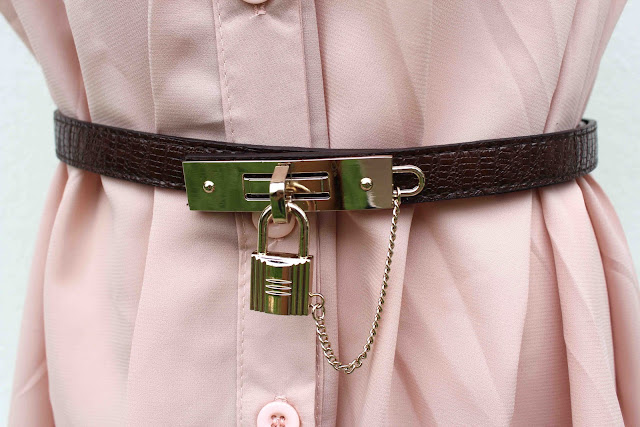 CHACHIMEWE: HERS LOCK BELT