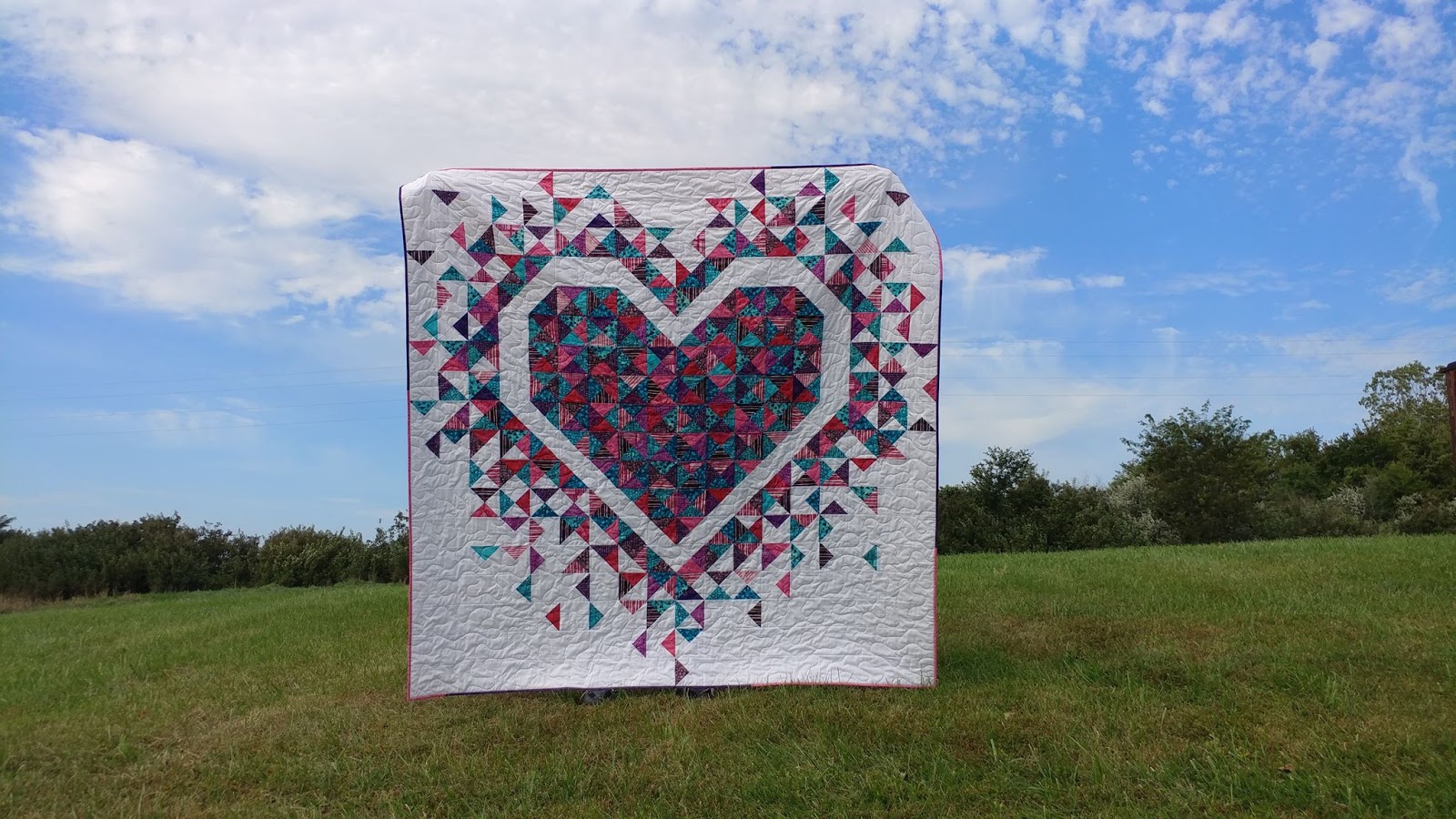 Slice of Pi Quilts: Exploding Heart Quilt - Pattern Release!
