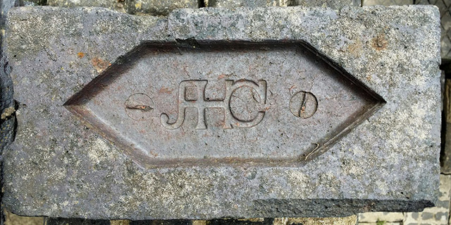 UK Named Bricks : Joseph Hamblet, Brickmaker, West Bromwich