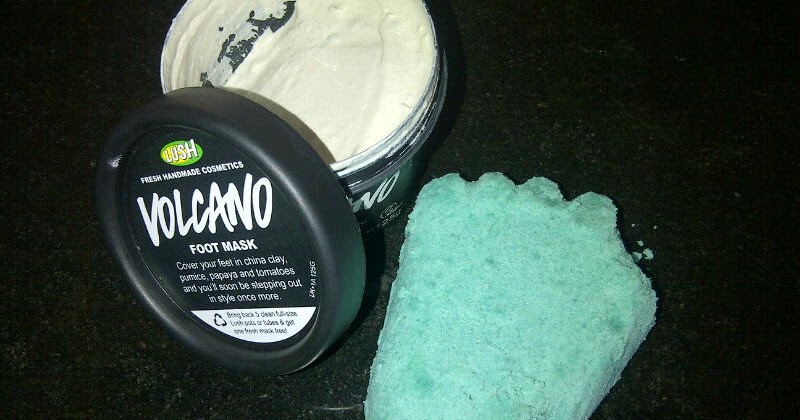 Beauty Shout Box: "LUSH" VOLCANO FOOT MASK {REVIEW}
