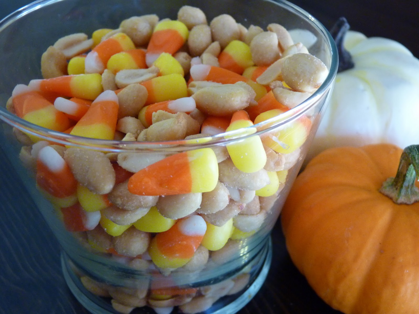Fantastic Family Favorites: Candy Corn Mix