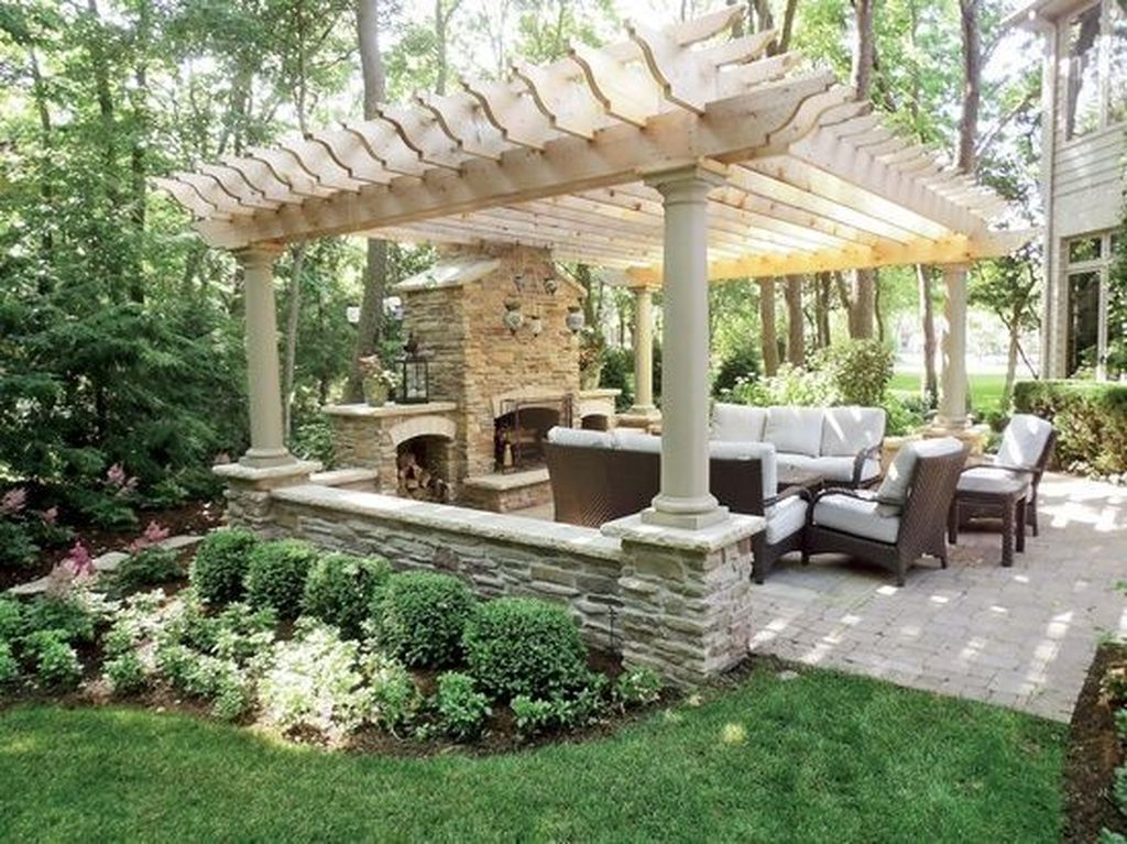 45+ Amazing Traditional Patio Setups For Your Backyard - home decor ...