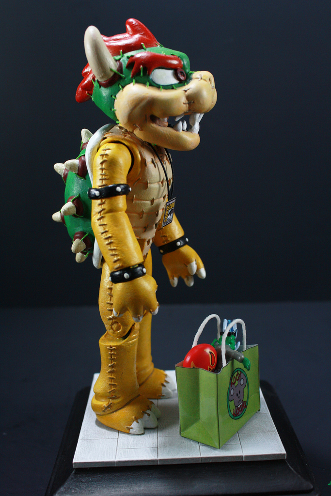 J.ME. (￣ε(#￣): Kodykoala - Custom Bowser Cosplay Figure