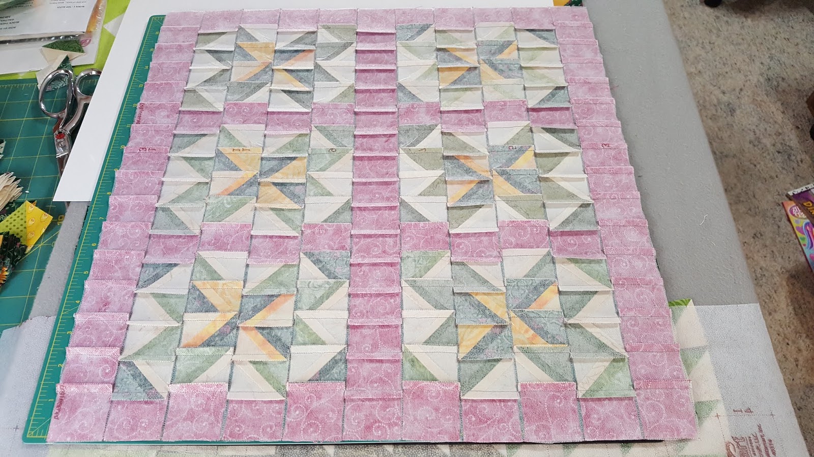 Gypsy Dreamer Quilts: New-To-Me Easy Piecing Grid