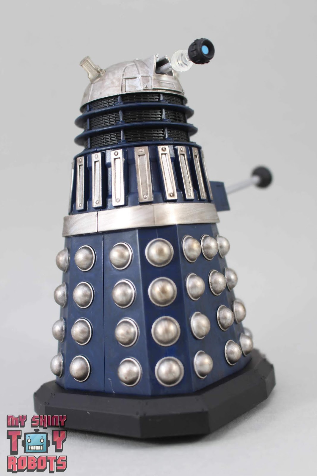 My Shiny Toy Robots: Toybox REVIEW: Doctor Who Eighth Doctor & Dalek ...
