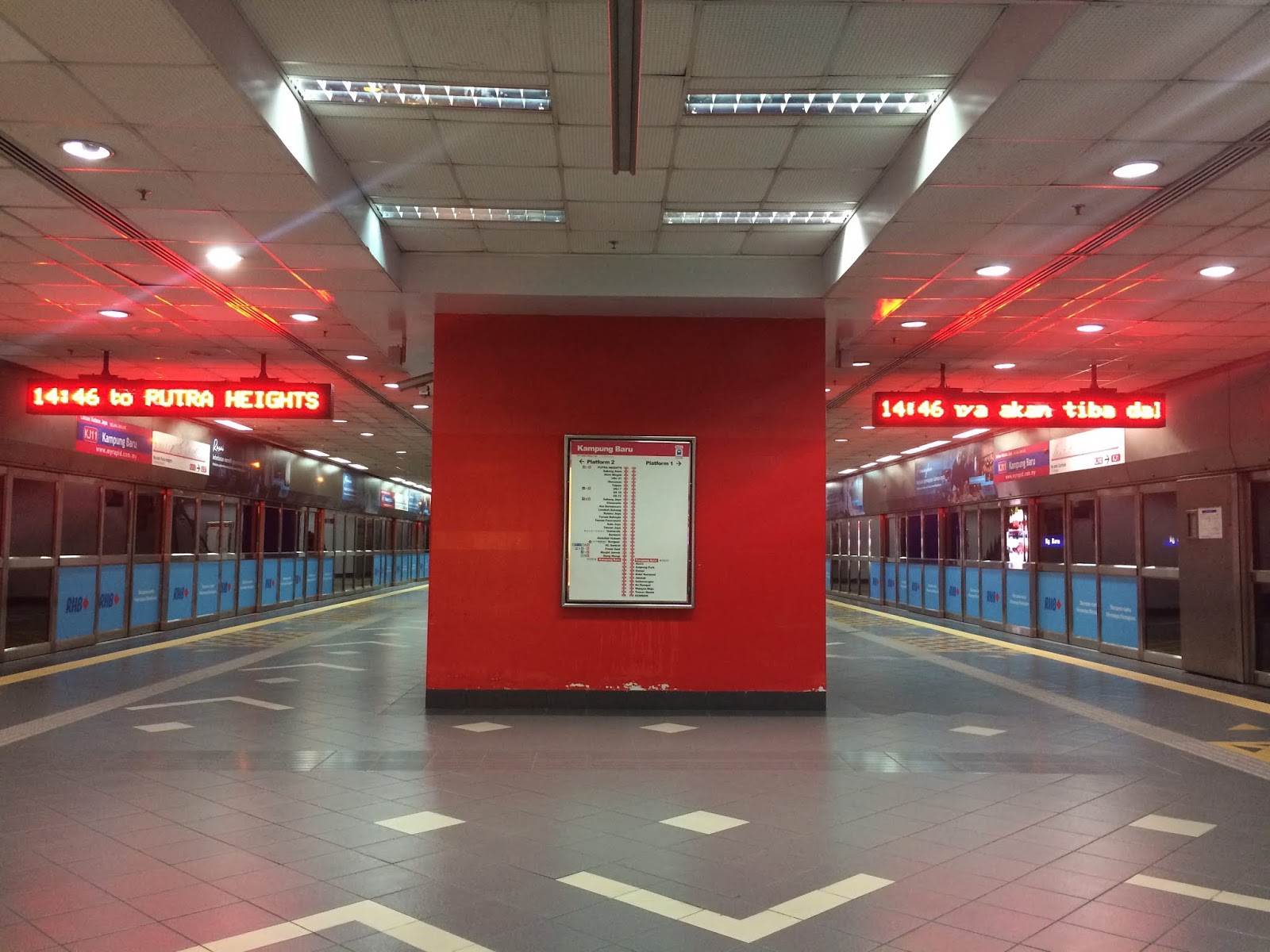 Kuala Lumpur Walk Pics : Kuala Lumpur: LRT Kampung Baru Station