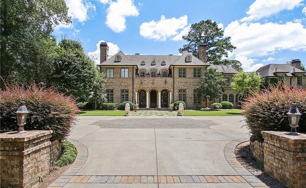 THE AMERICAN MAN$ION: 11,000 Square Foot European-Inspired Brick ...