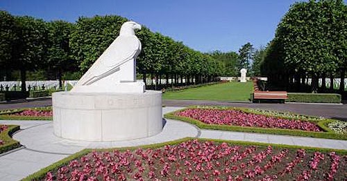 Roads to the Great War: The Great Photo Collection of the American ...