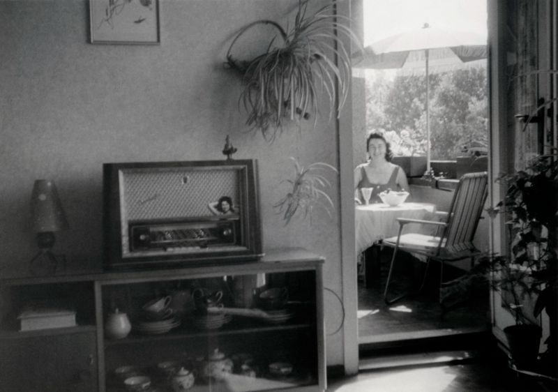 35 Amazing Photos Show What Home Interior Looked Like in the 1950s ...