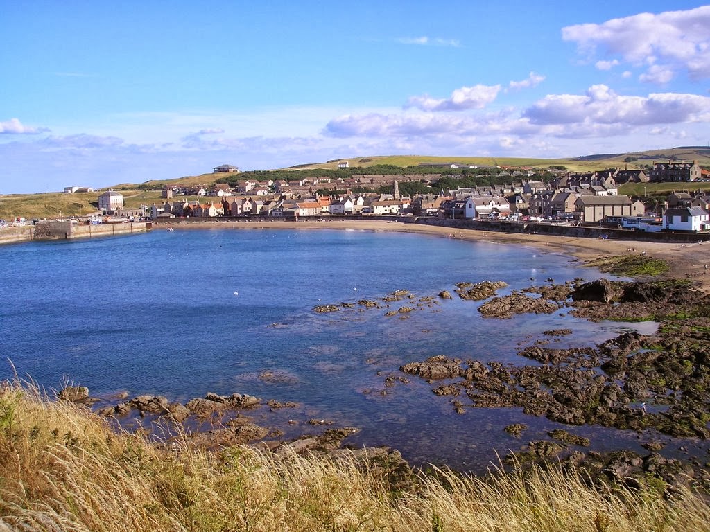 Naughty-Cal: Eyemouth