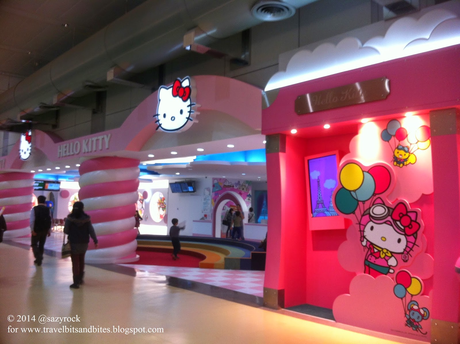 travel bits & bites: hello kitty gate at taipei's taoyuan airport (tpe)