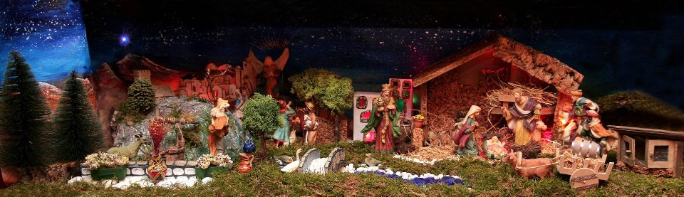 Monique's Boutique of Arts and Crafts: NATIVITY CRIB COMPETITION ...