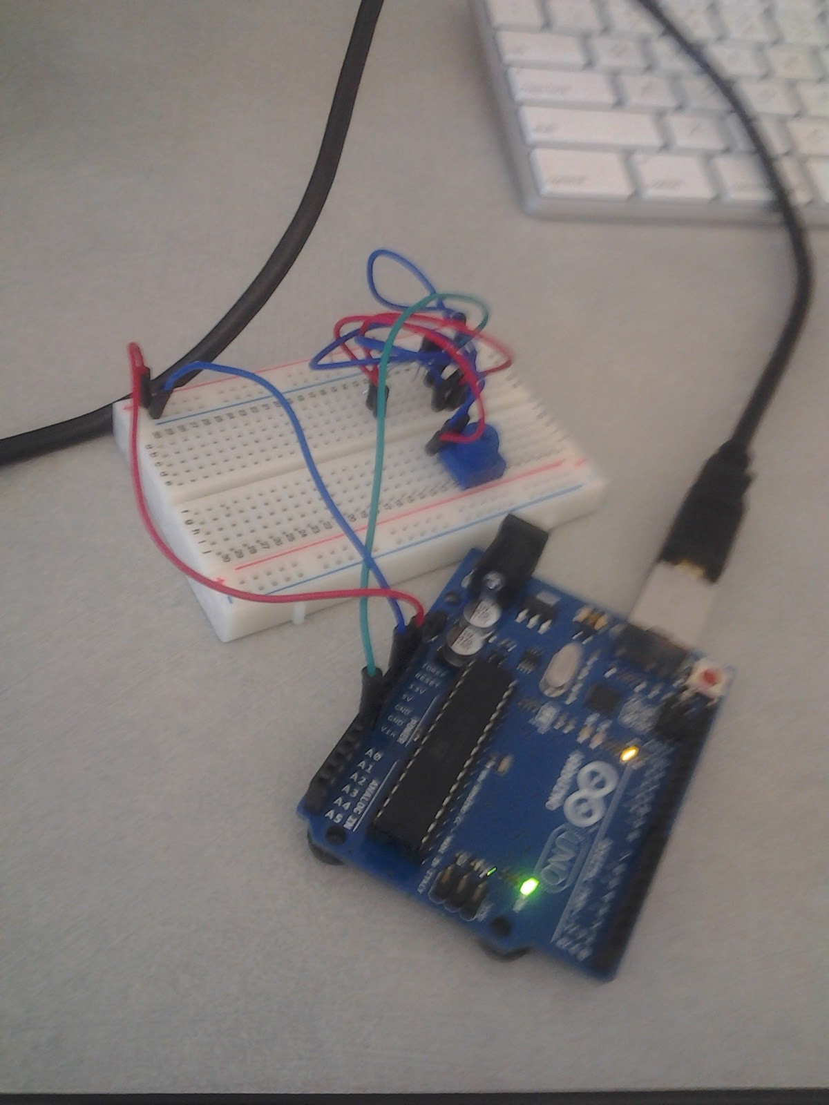 Sensor-Based Electronic Art: Project 17, Chapter 6 beginning Arduino