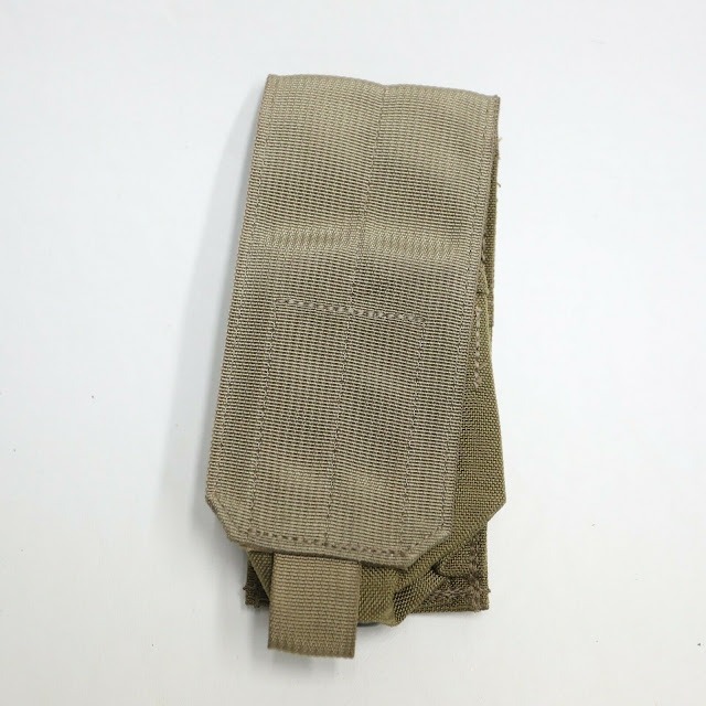 Webbingbabel: USMC FSBE II Smoke Grenade Pouch Single Coyote