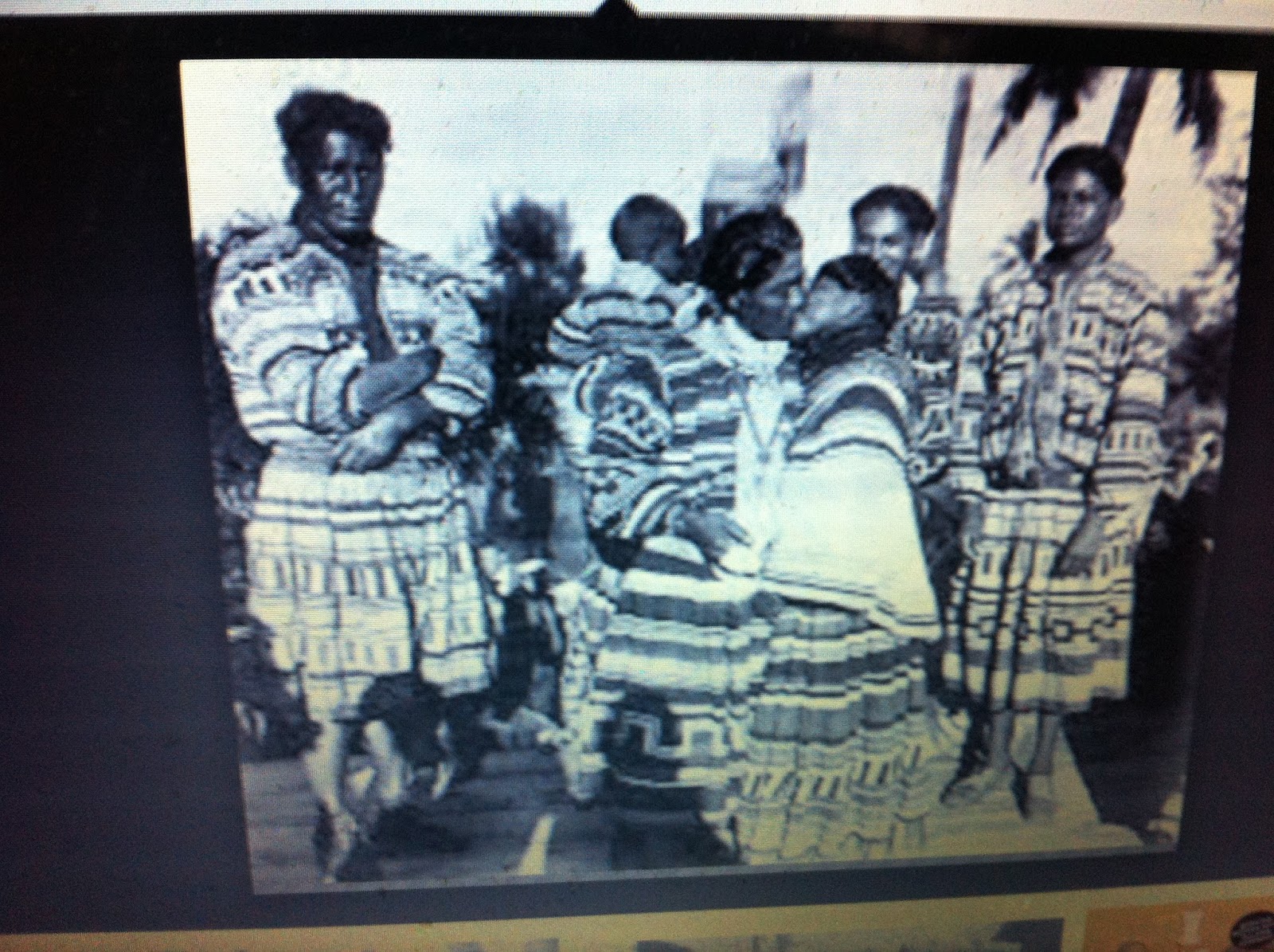 THE BLACK SOCIAL HISTORY:: BLACK SOCIAL HISTORY - BLACK SLAVES, INDIAN ...