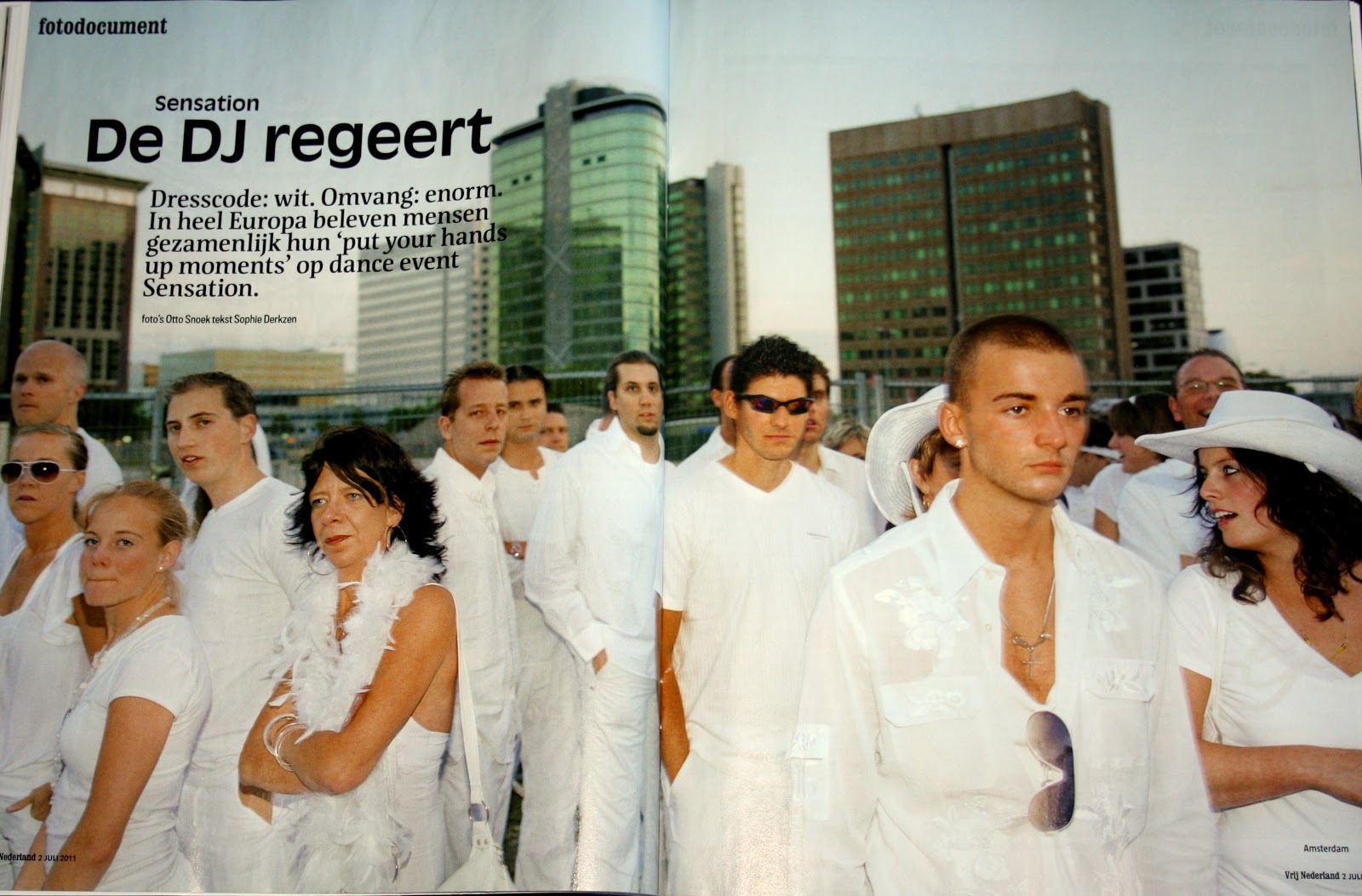 Bint photoBooks on INTernet: the DJ Rules Sensation Dance Event Ocean ...