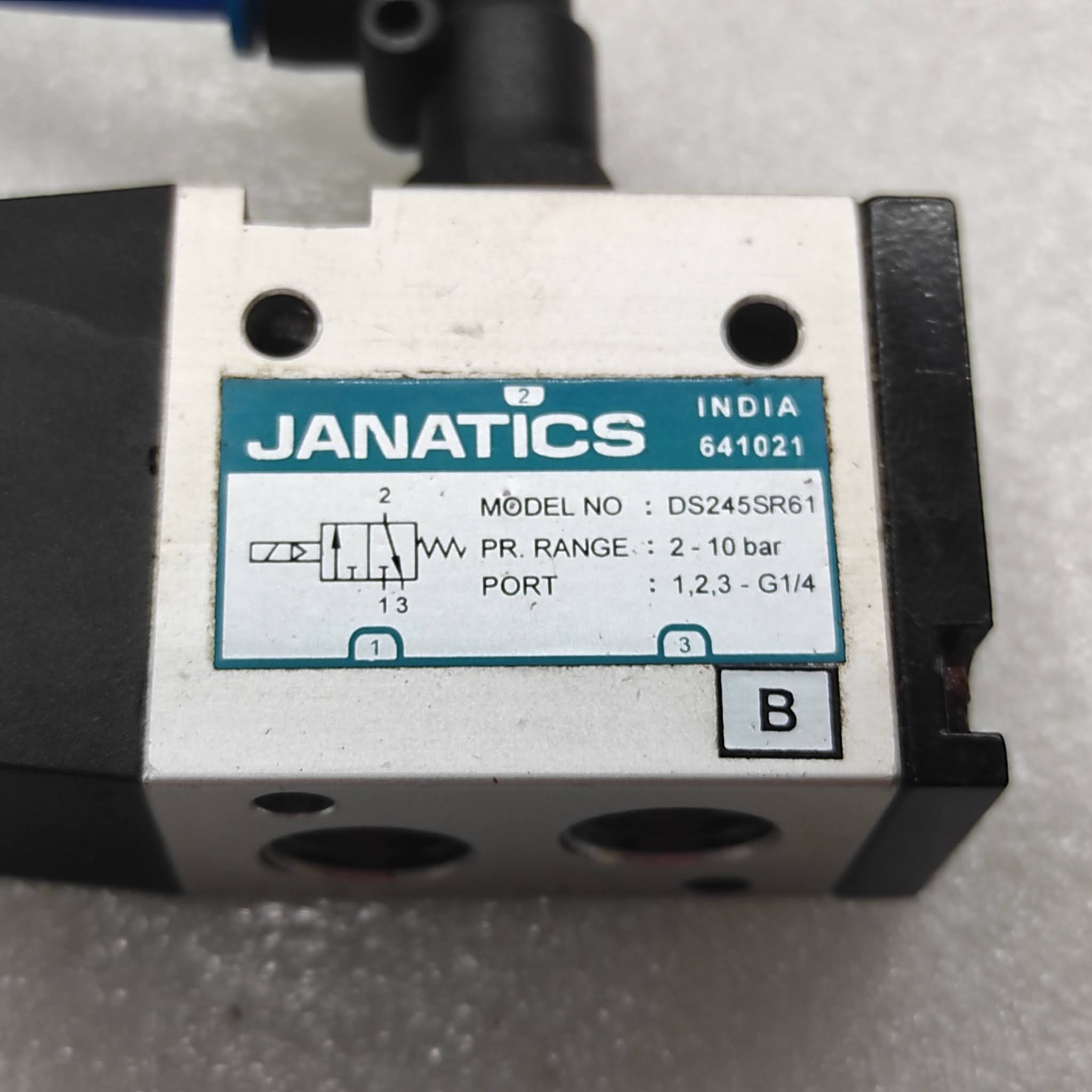 JANATICS DS245SR61 SOLENOID VALVE 2-10 BAR