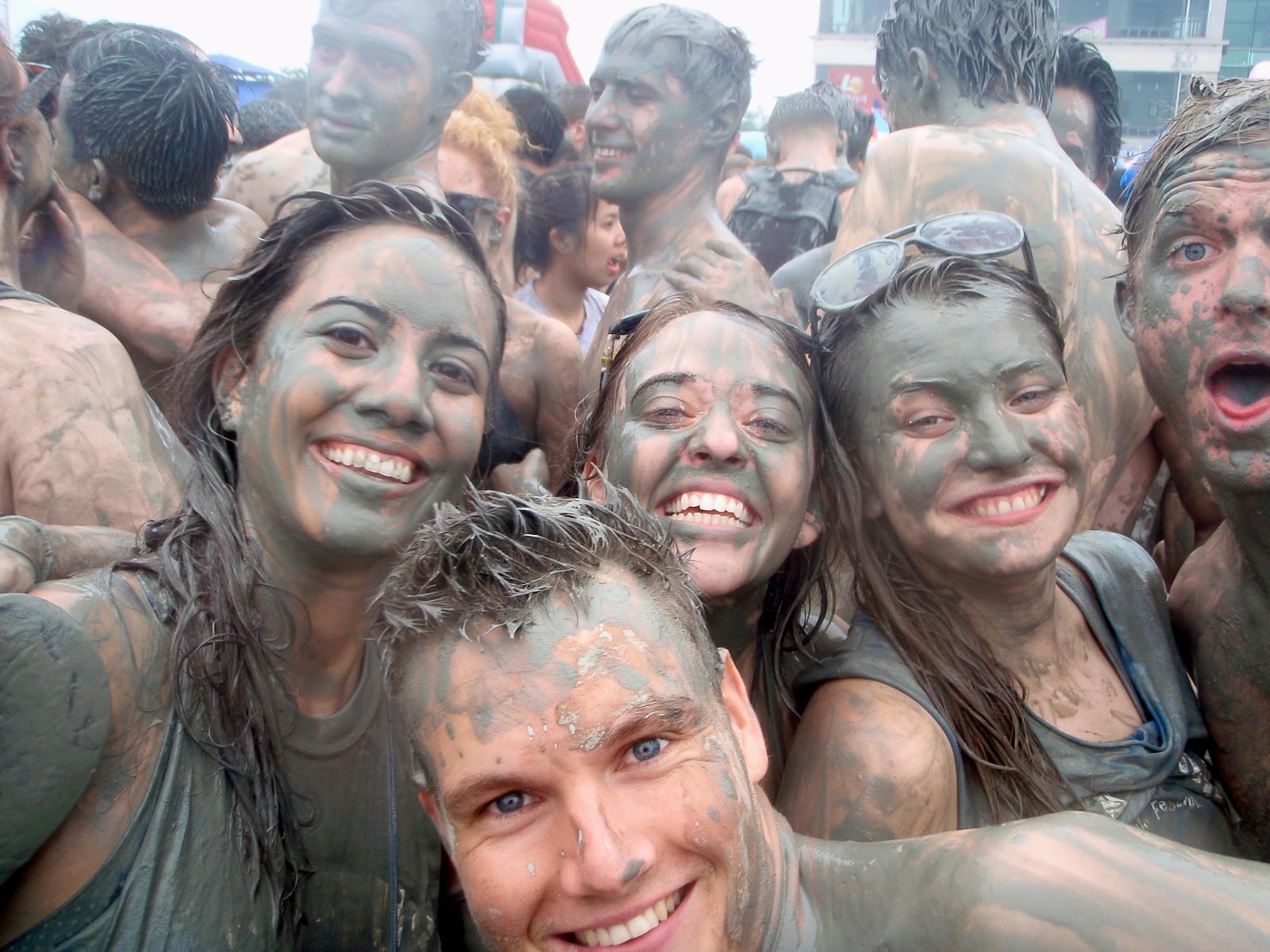 alexc in korea: Mudfest