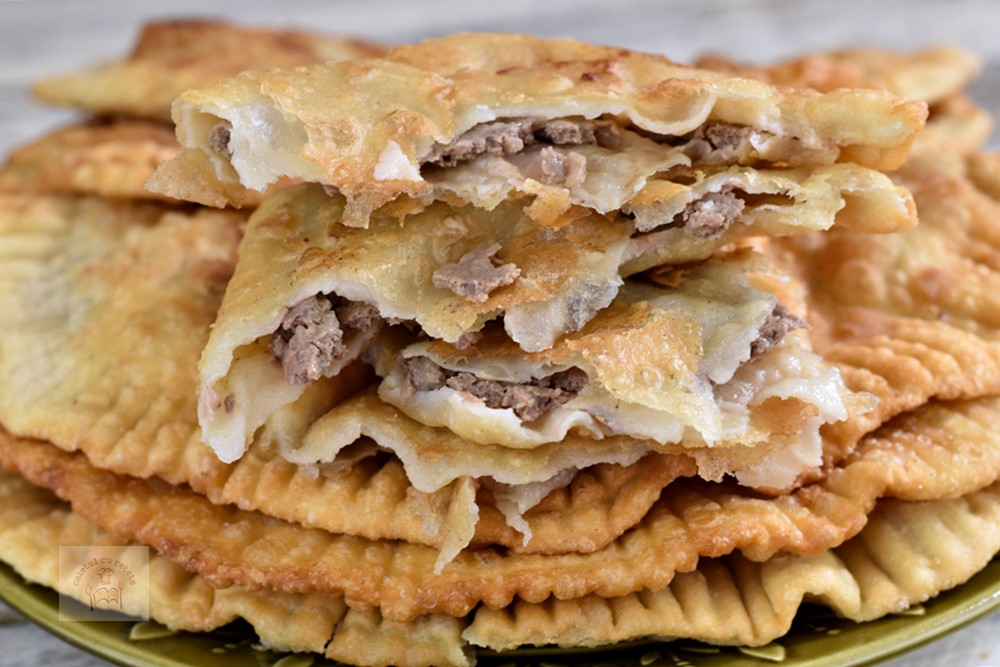 Suberek, placinta traditionala tatareasca - CAIETUL CU RETETE