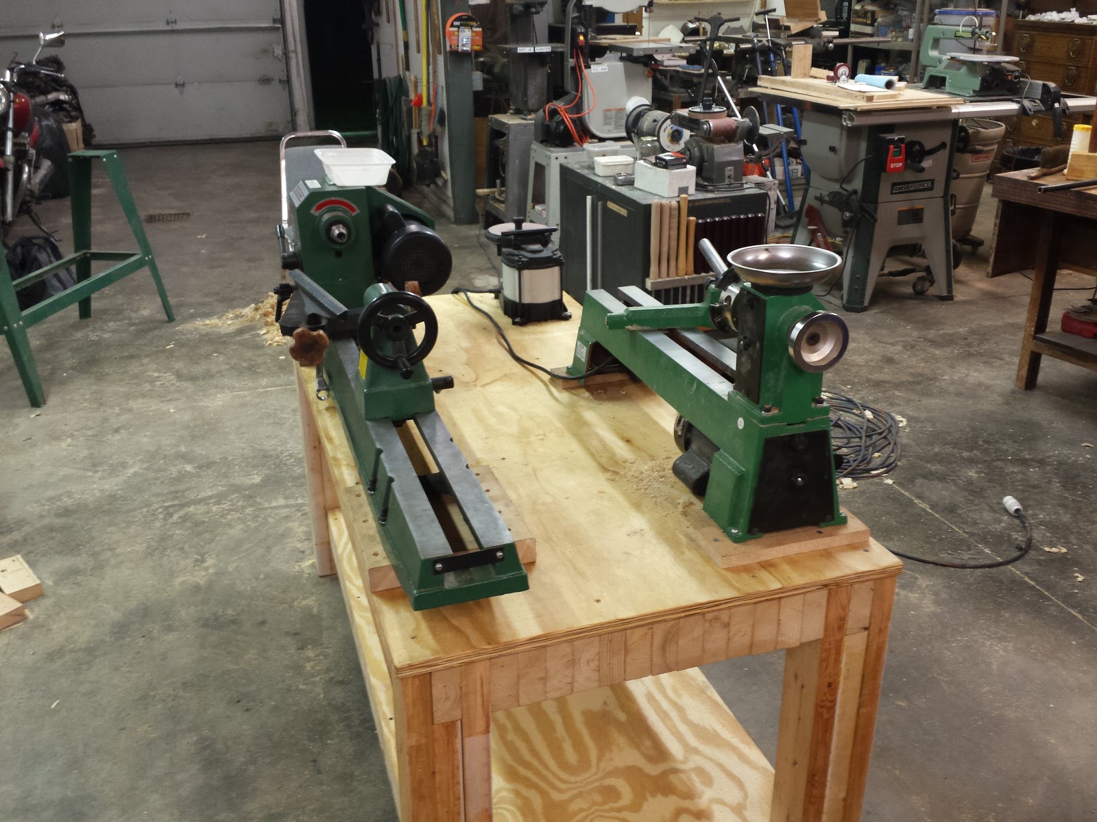 MRX Designs: 2x4 Roubo Style Workbench Lathe Stand (part 2)