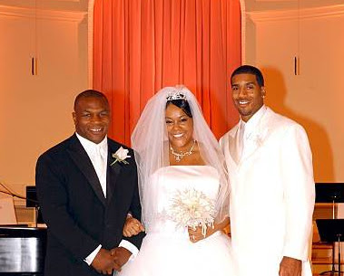 Shawnee Simms Bio, Net Worth, Age, Son, Married, Husband, Height