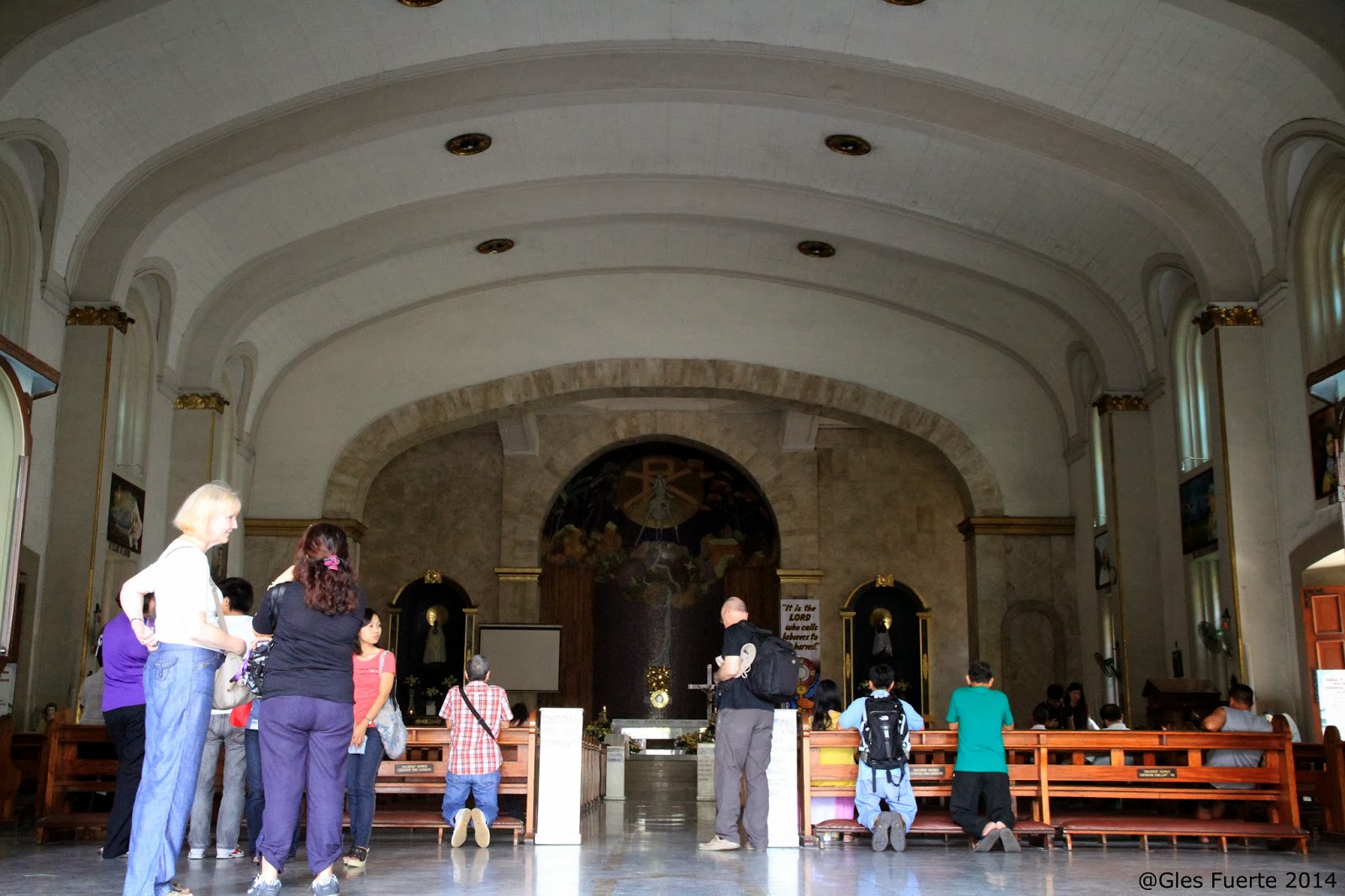 Explore.Dream.Discover: Explore Sta. Cruz Church, Manila