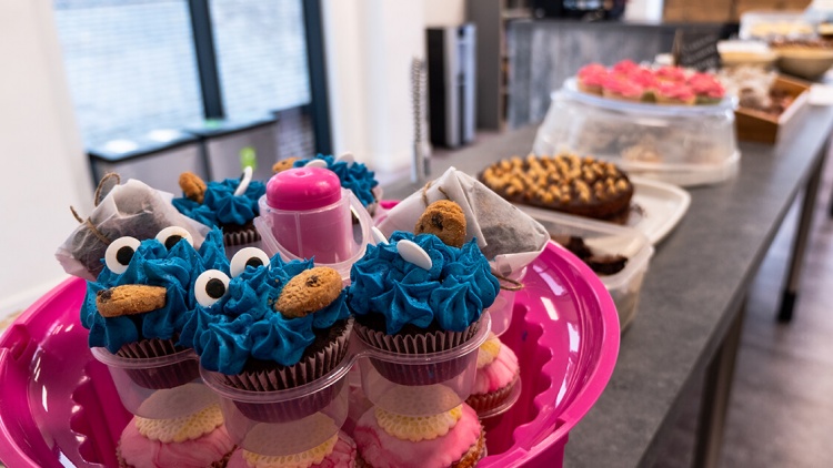 Time to Use Your Family Secret's Best Cake Recipe for the Cake Bake Off ...