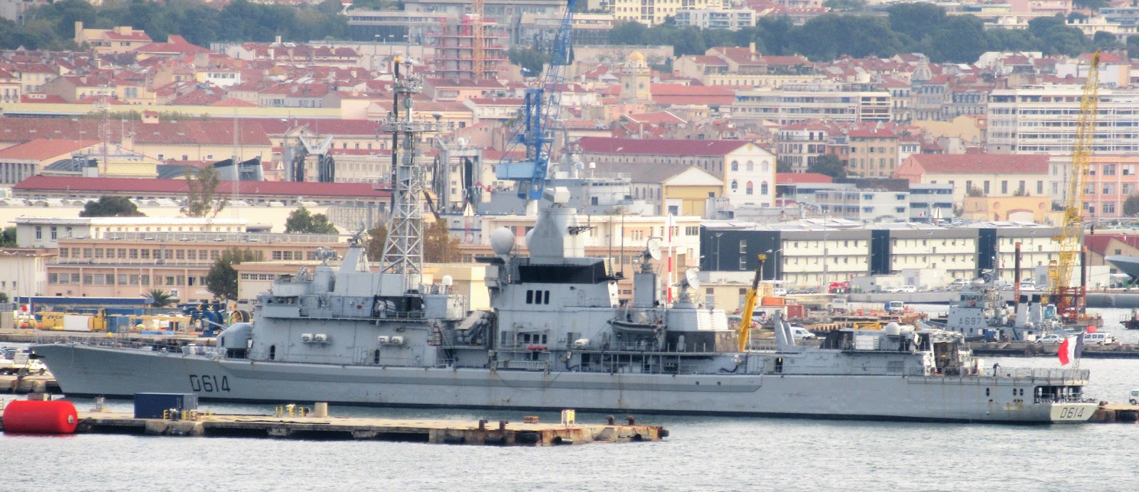 Wargaming Miscellany: French Warships: The Type F70 AA frigate Cassard