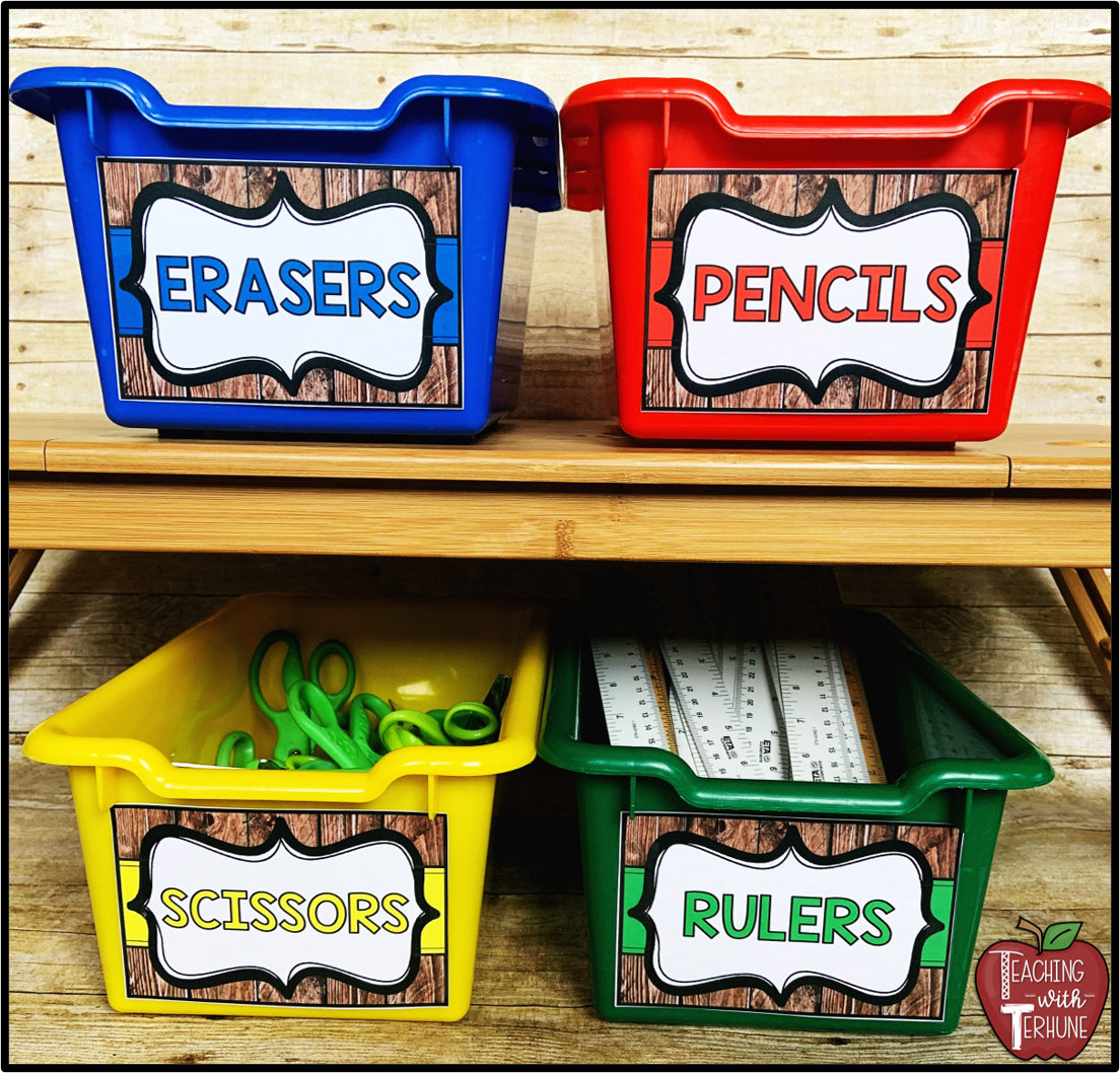 Teaching With Terhune: Farmhouse Themed Classroom Decor {Wooden Shiplap}