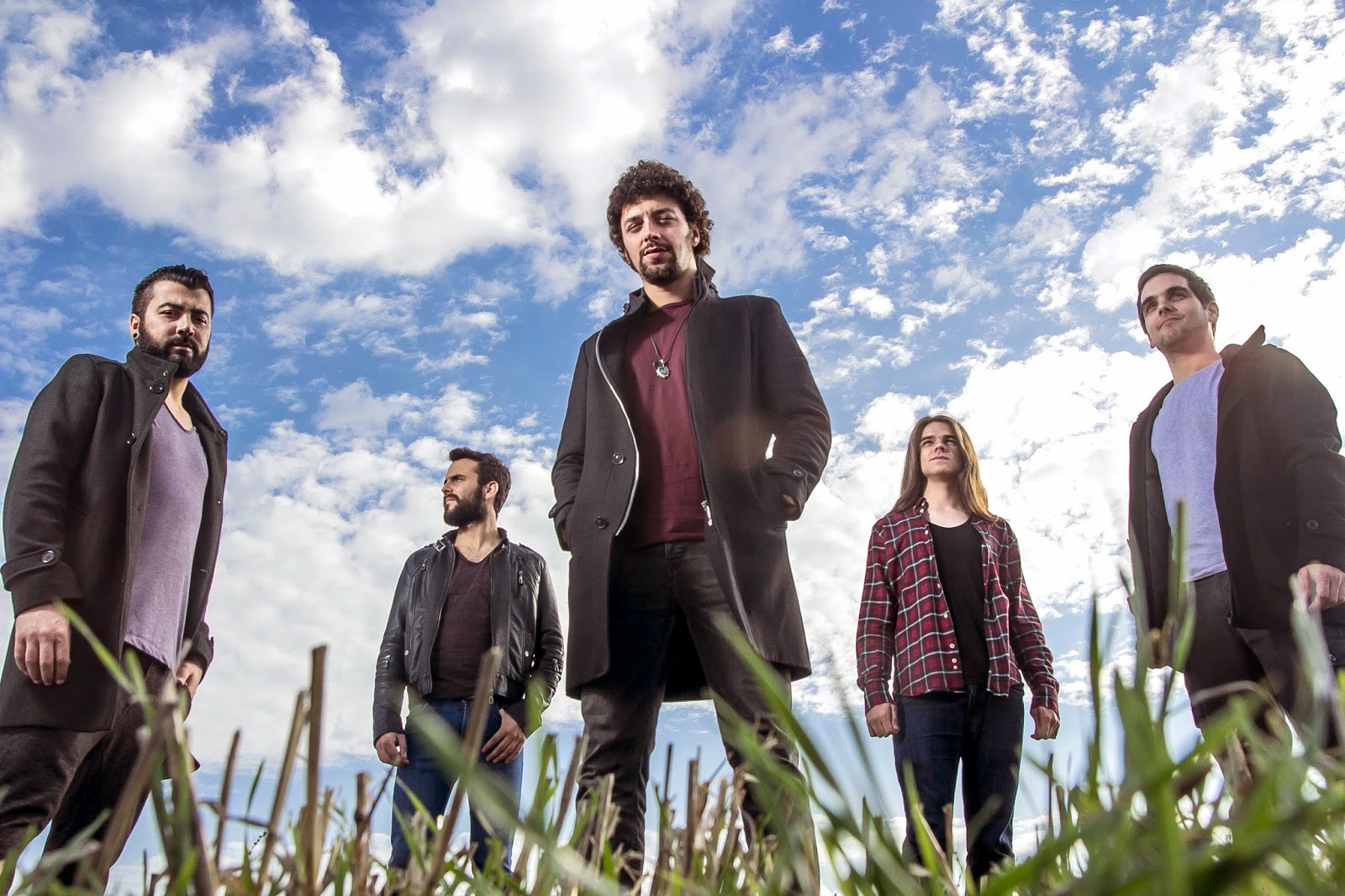 HiSTéRiCaS GrabacioneS: Shinova - Ana y el Artista Temerario (2015 ...