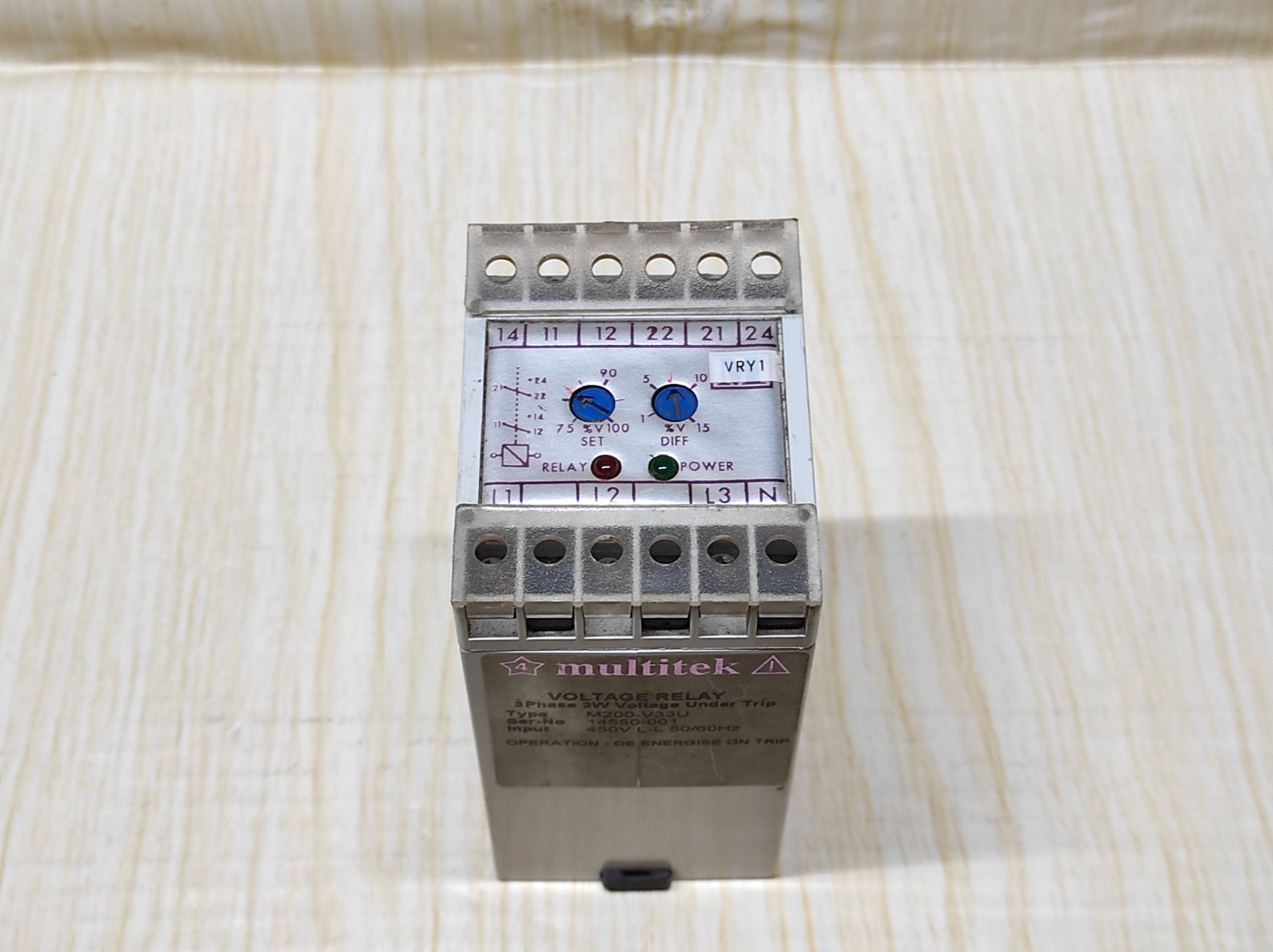 MULTITEK M200-V33U VOLTAGE RELAY 450V M200V33U