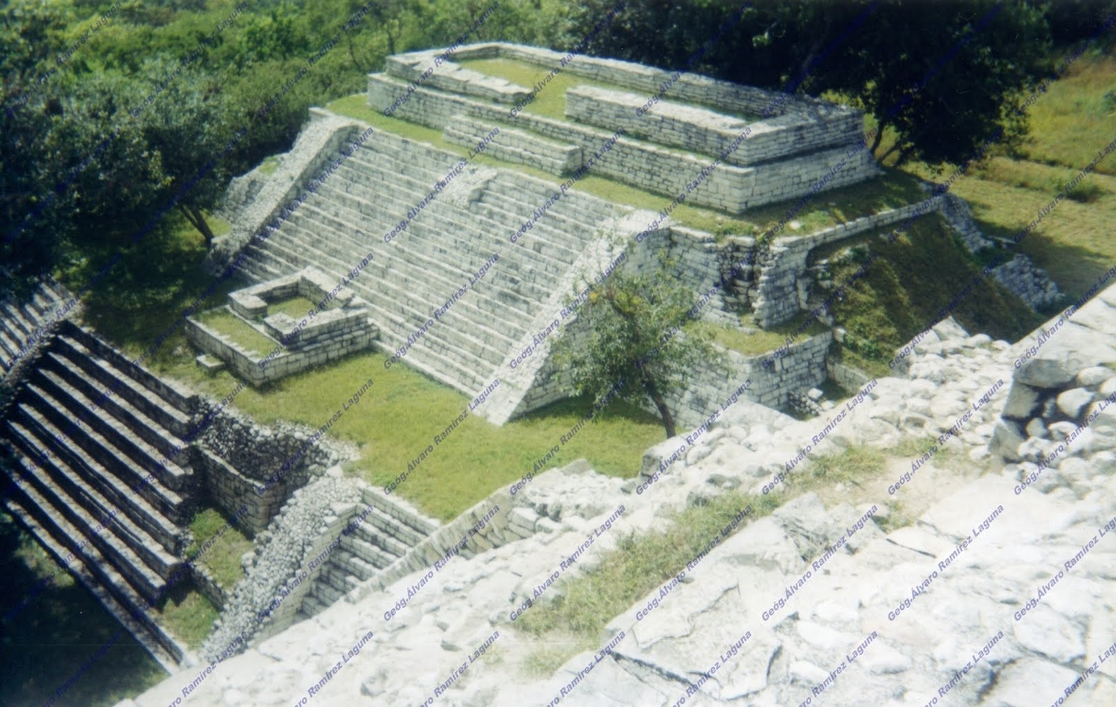 Geografía del Estado de Chiapas: Zona Arquelógica Tenam Puente