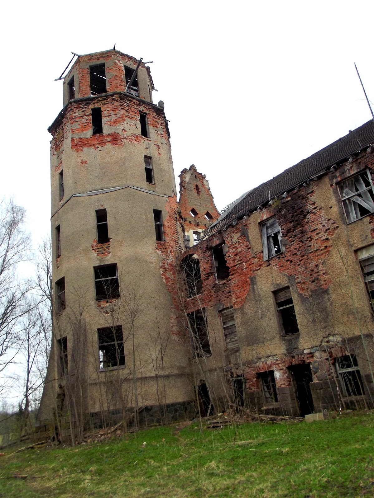 Latvijas muižas un pilis un citas interesantas vietas: Veckārķu muiža ...