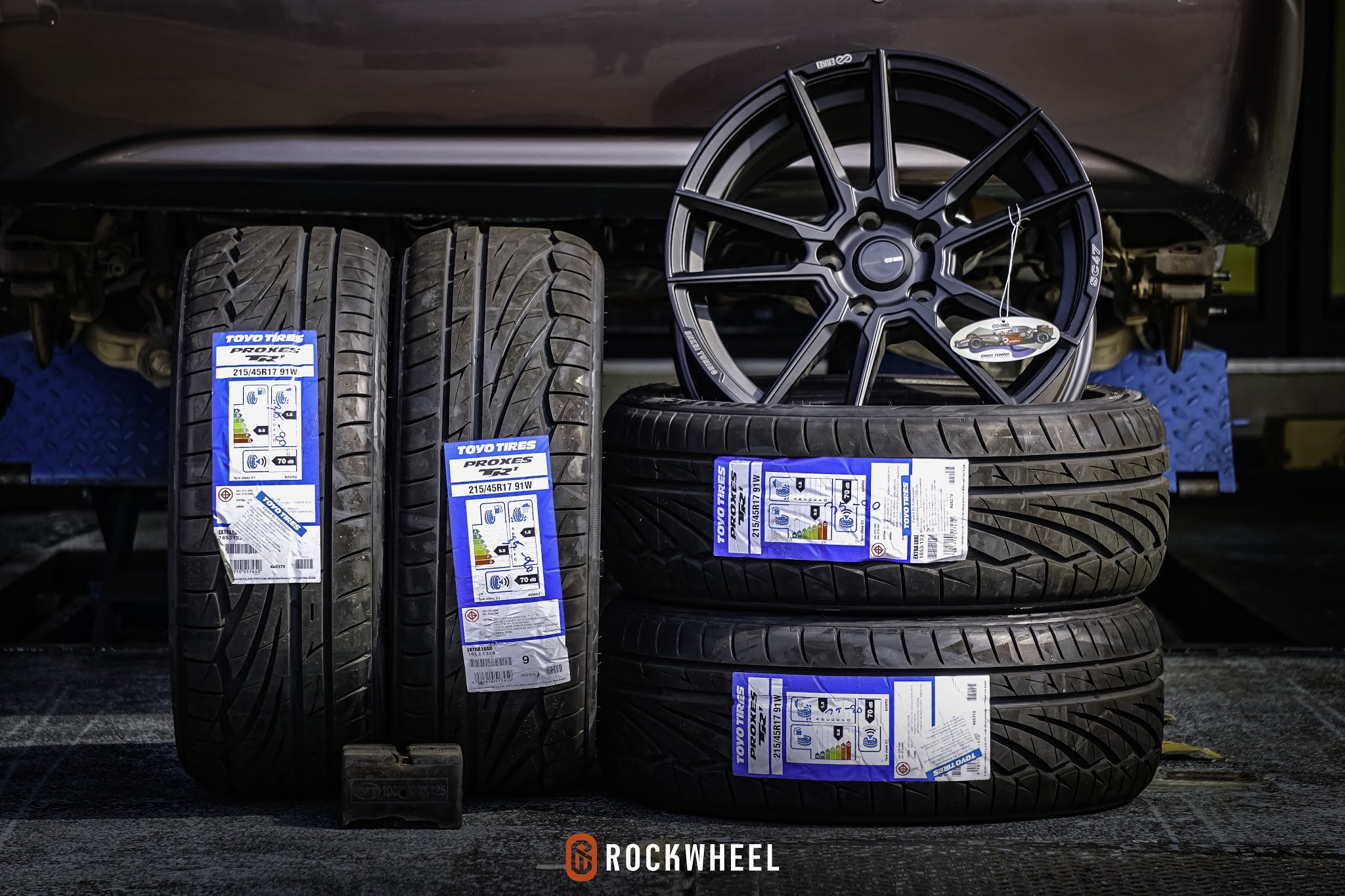 รีวิว HONDA CIVIC ENKEI TUNING SC47 17” 5/114.3 TOYO TR1 215/45 r17