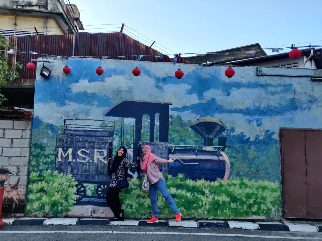 Jalan-Jalan di Muar Mural Street (Muar Cultural Walk)