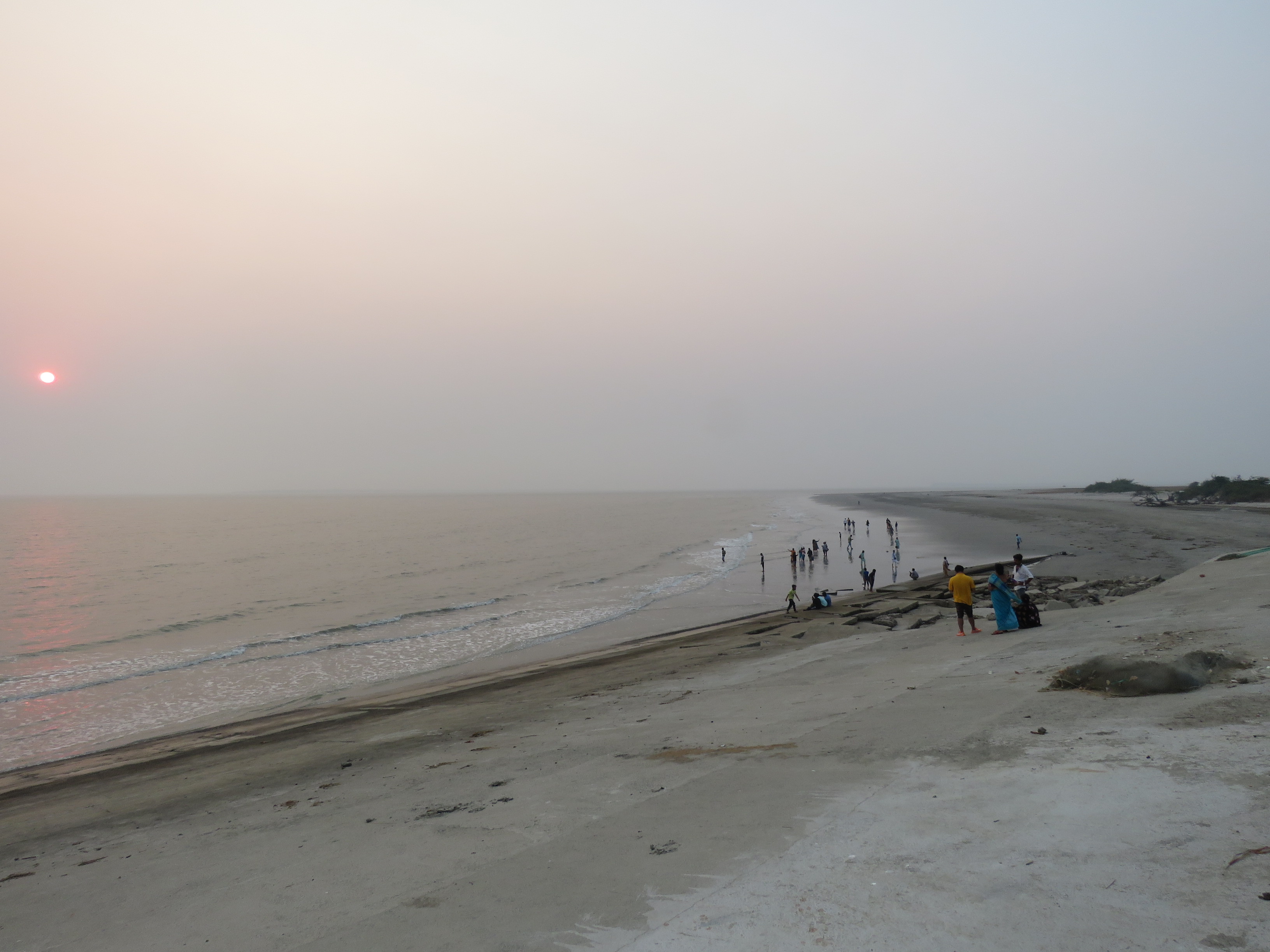 Karthik's Wander: Stunning beaches of Bakkhali and Gangasagar