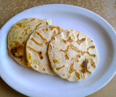 Aretha Bright: Pupusa Quest: Balompie Cafe