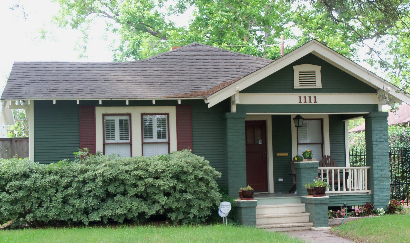 SUSAN'S COLORFUL LIFE: Pretty Green Houses