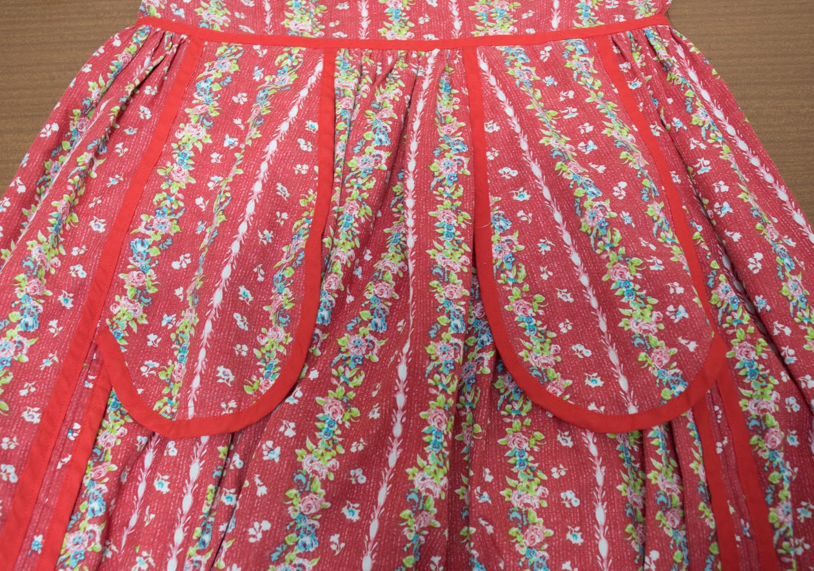 Pattern Review: Simplicity 8591 View A and C – Stripy Dream Dress